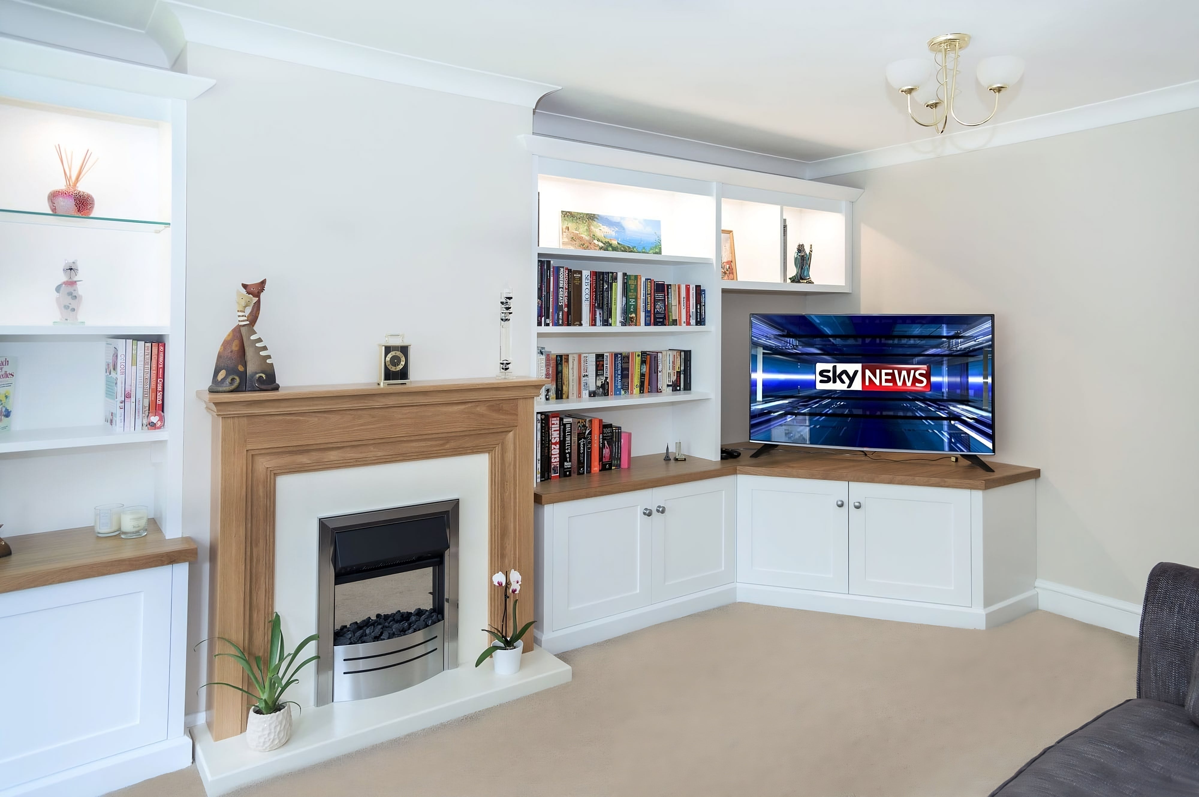 Oak & Spray Painted Units | Lounge Units | Drew Furniture – DrewFurniture